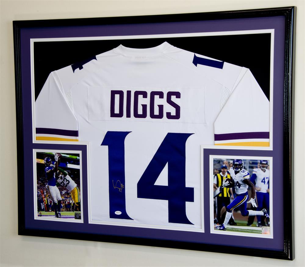 XL Jersey Display Frame (w/ Double Matting)